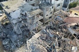 Hailee Steinfeld Celebrates Filipino Heritage and Career Milestone ...