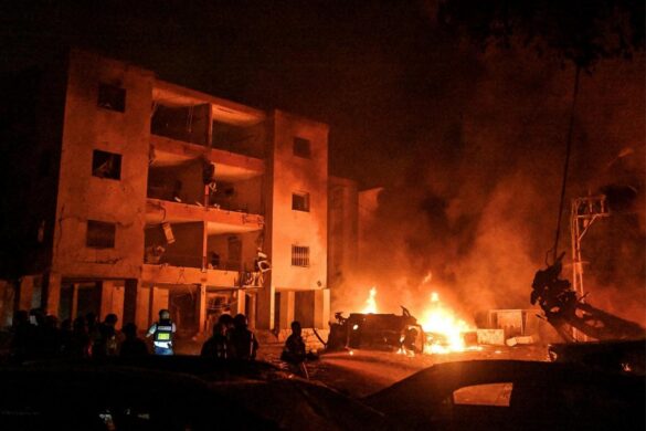 Hailee Steinfeld Celebrates Filipino Heritage and Career Milestone ...